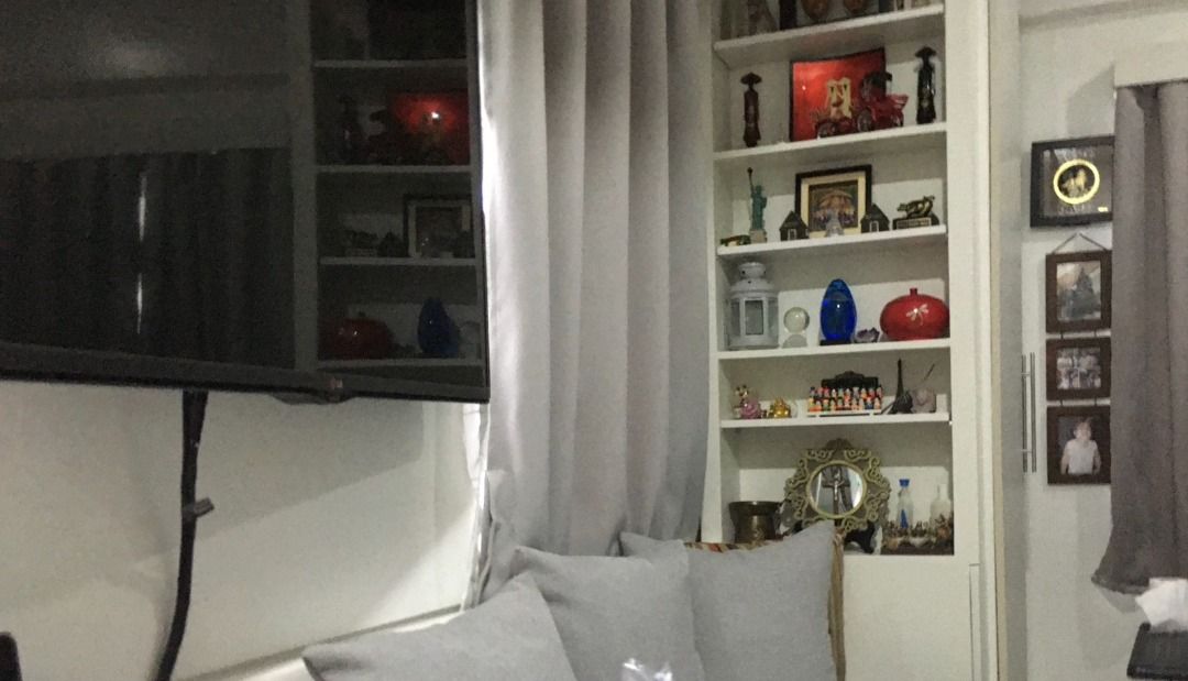 For Rent: Morgan Residences, Studio Corner Unit, Mckinley Hill, Taguig ...