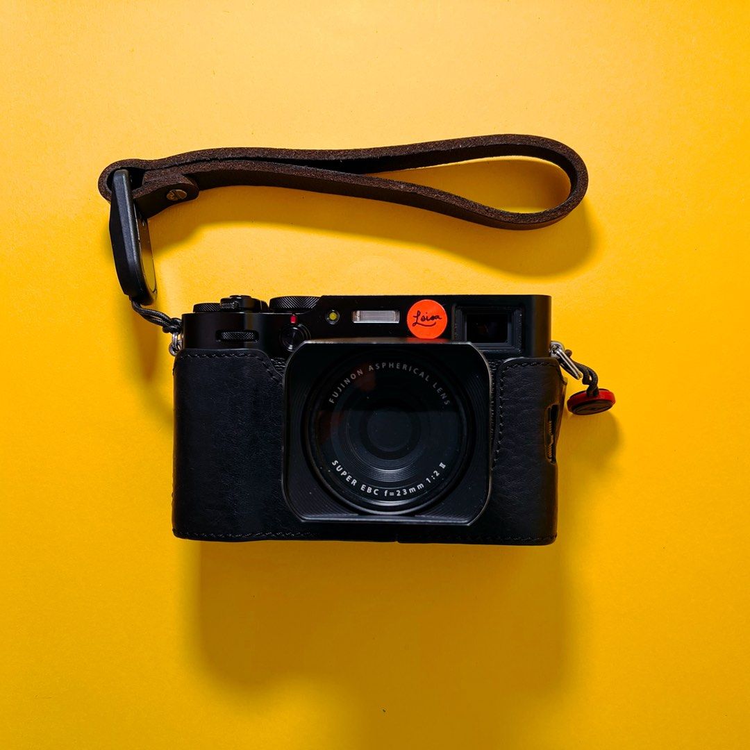 Fujifilm X100V (Black) + Wide Angle Converter (WCL-X100 ii) , Photography, Cameras on Carousell