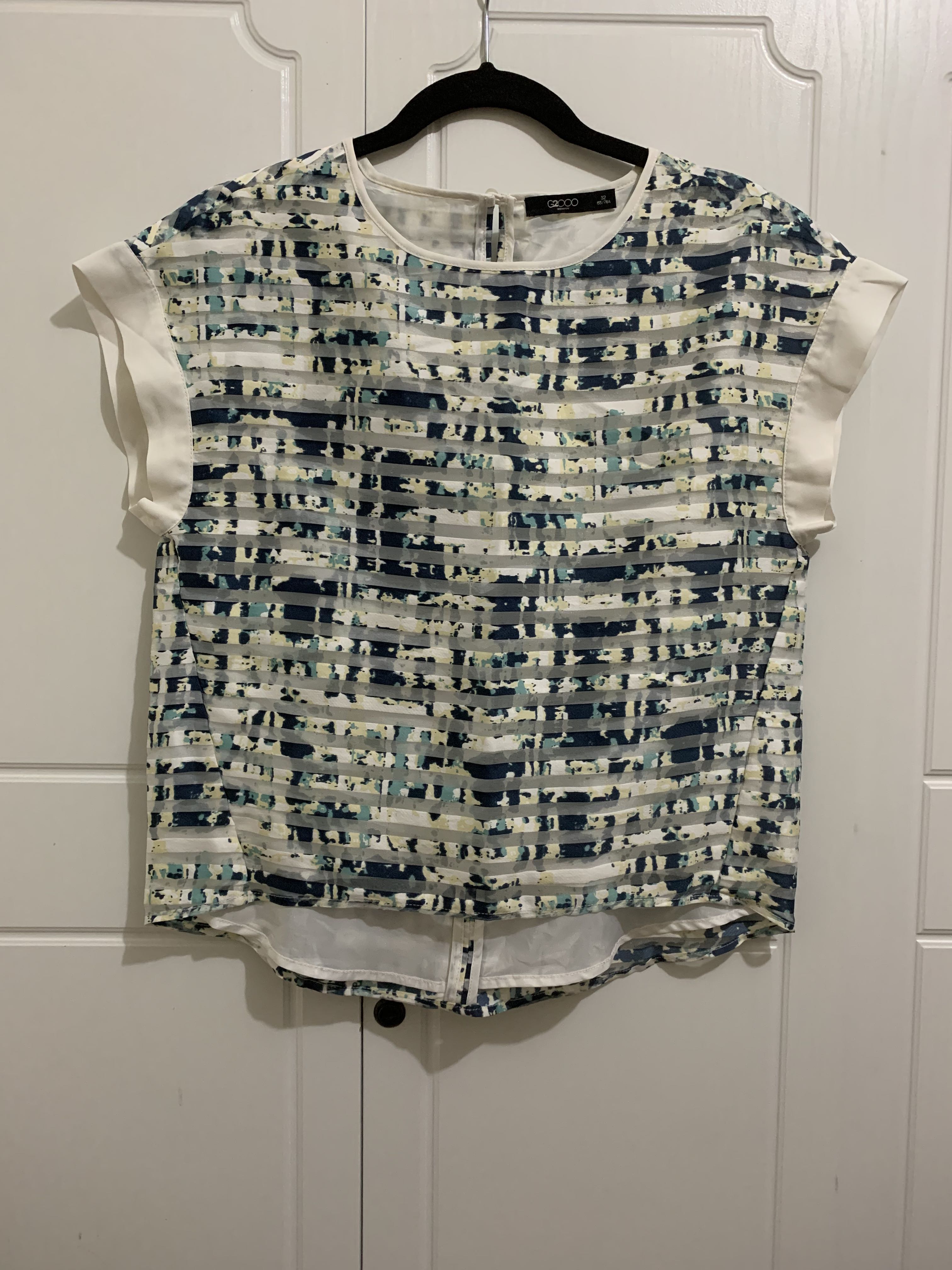 G2000 Blouse, Women's Fashion, Tops, Blouses on Carousell
