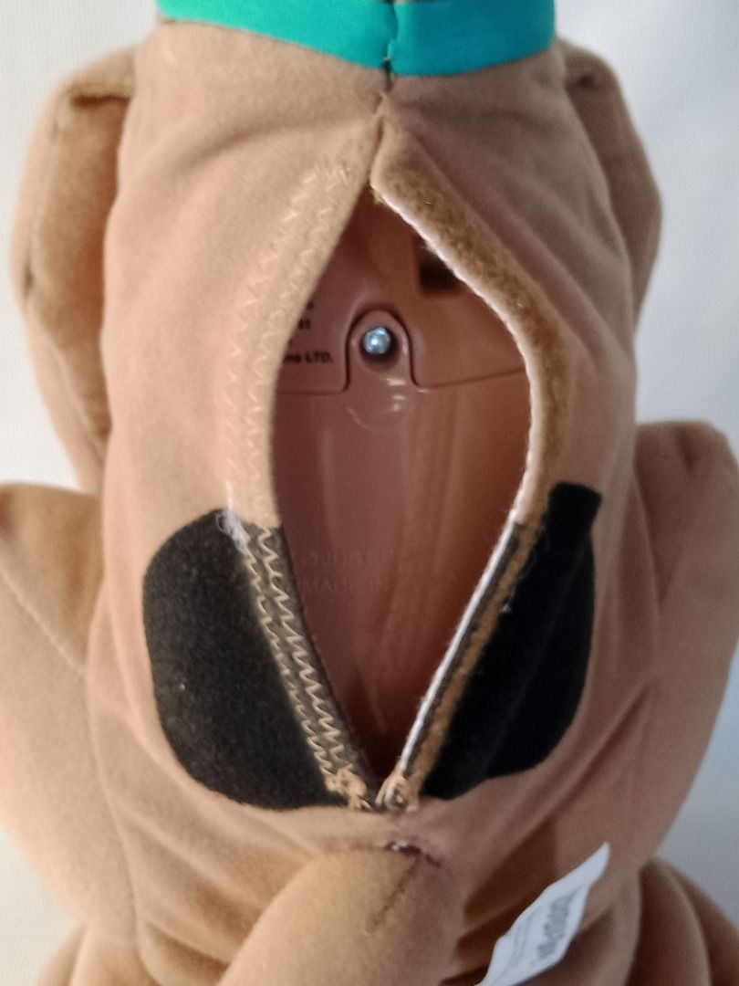 Hanna Barbera Big Scooby Doo on Spring Plush Toy As Is Not Working ...