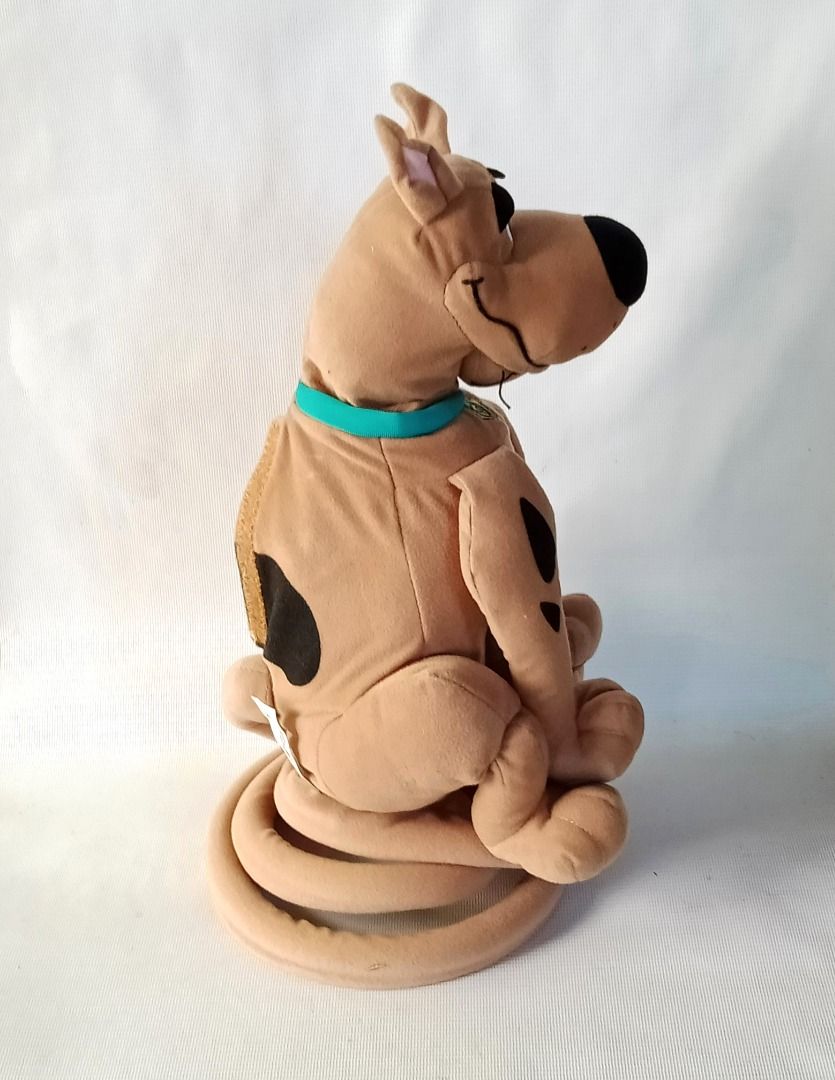 Hanna Barbera Big Scooby Doo on Spring Plush Toy As Is Not Working ...