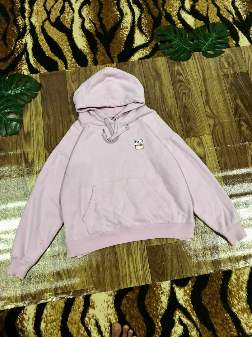 hodie who, Fesyen Pria, Pakaian , Atasan di Carousell