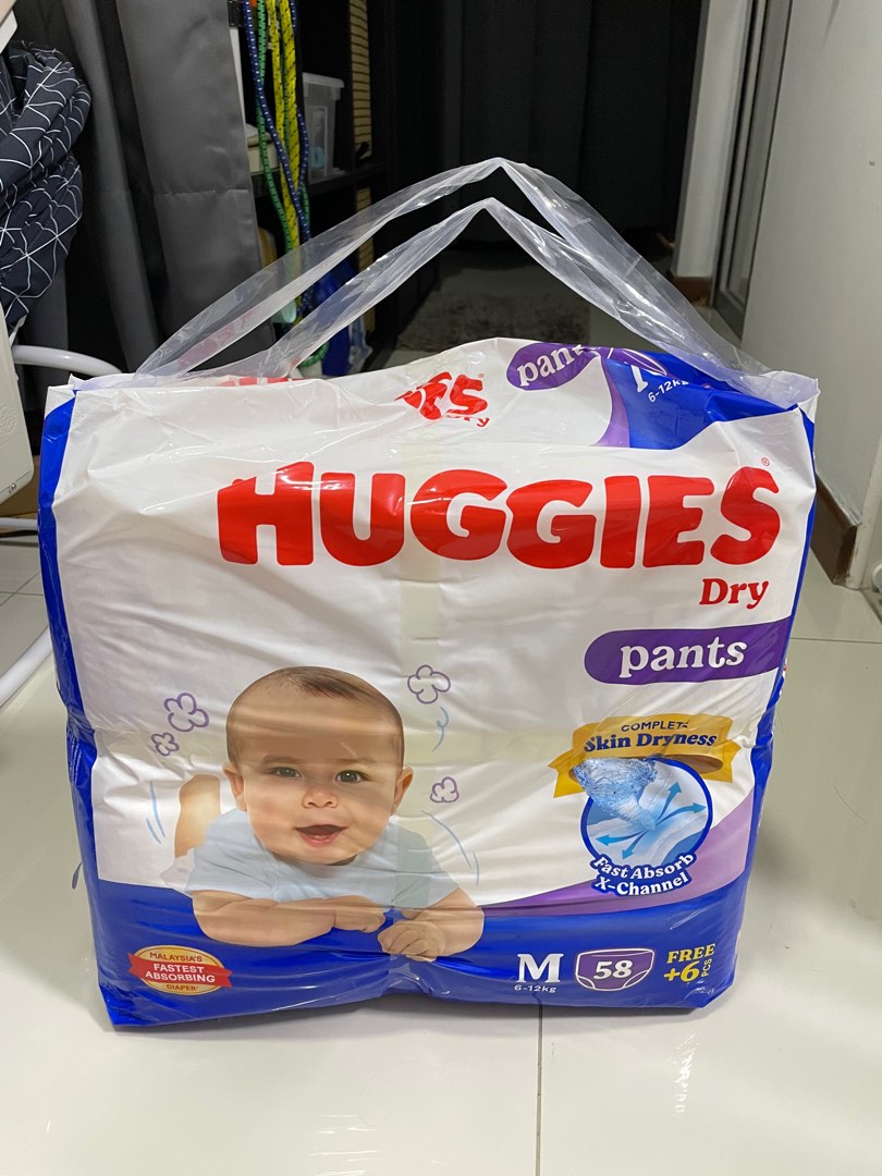 Huggies DRY M 64pcs, Babies & Kids, Bathing & Changing, Diapers & Baby ...