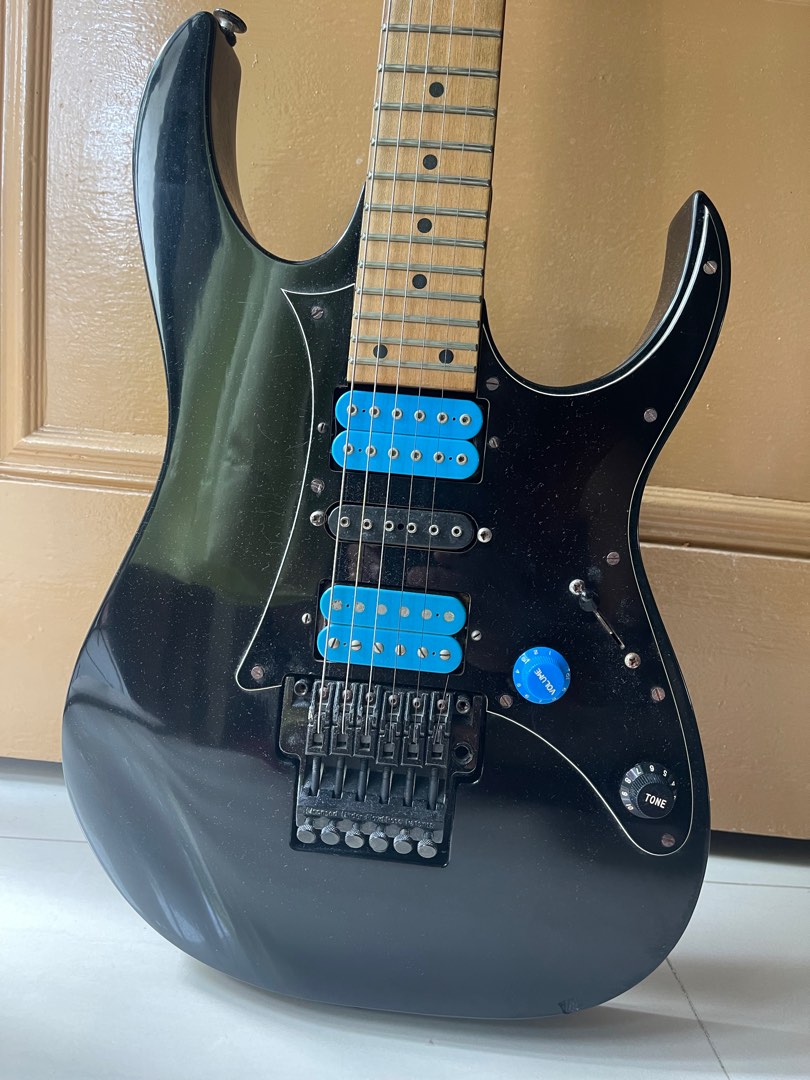 Ibanez RG550 (made in Japan), Hobbies & Toys, Music & Media, Musical ...