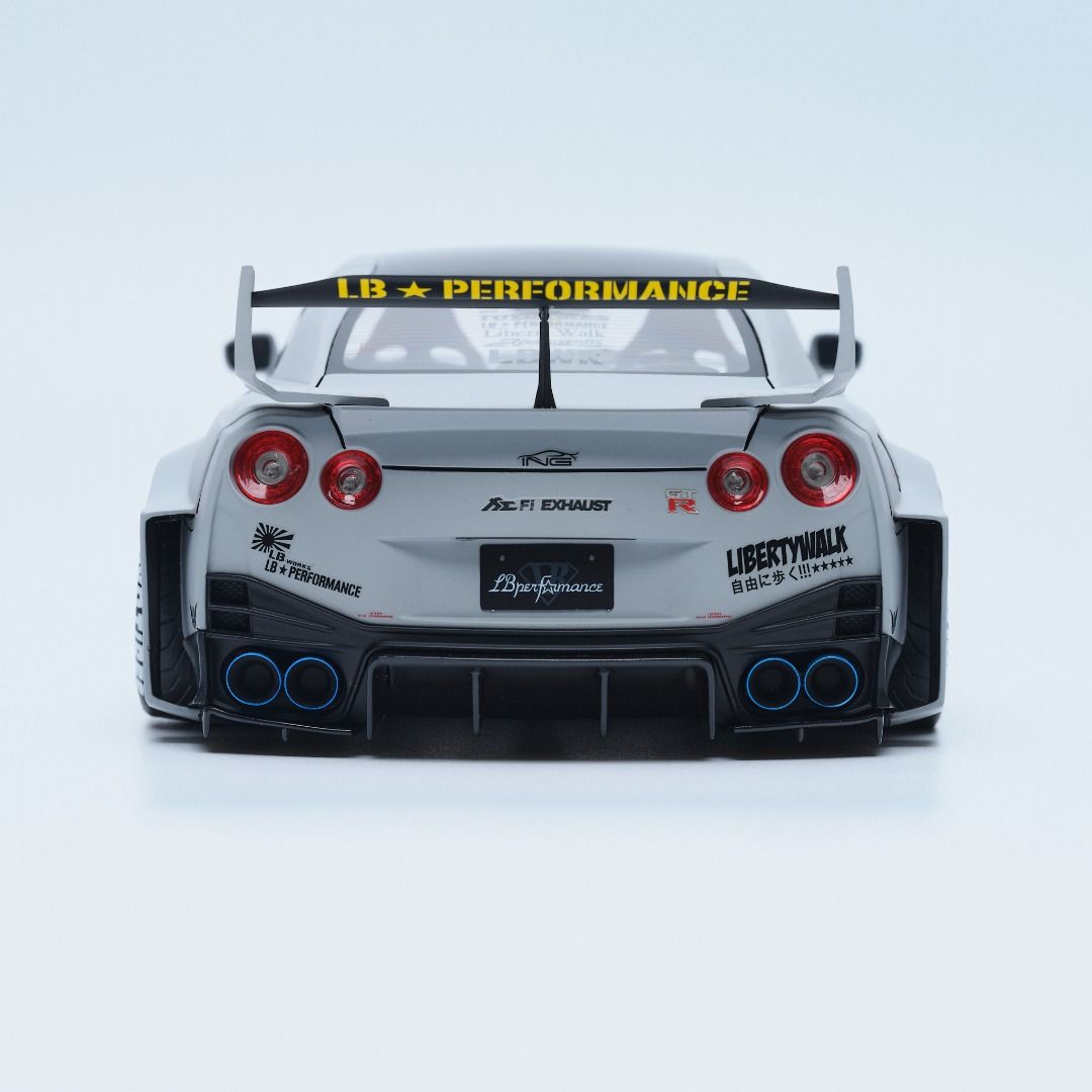 LB-Silhouette WORKS GT Nissan GT-R R35, Hobbies & Toys, Toys & Games on ...