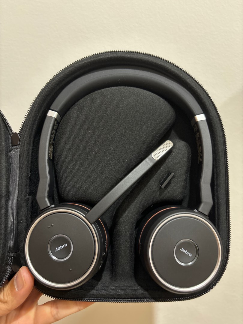 Jabra Evolve Se Ms Stereo Wireless Audio Headphones Headsets On Carousell