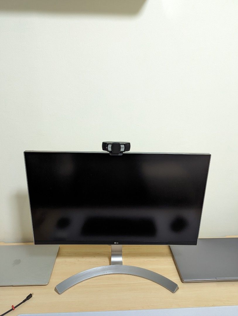 Lg 4k USB-C Monitor 27UD88-W, Computers & Tech, Parts & Accessories ...