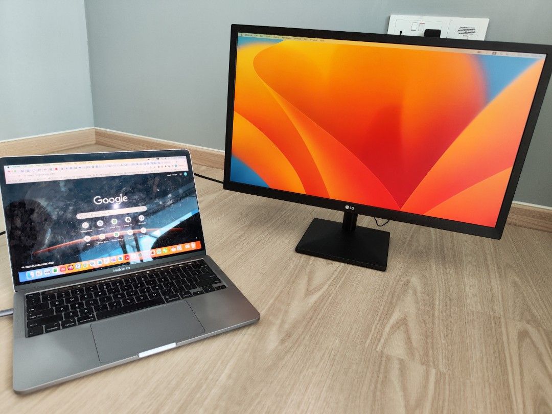 LG monitor + HDMI Cable, Computers & Tech, Parts & Accessories, Monitor ...