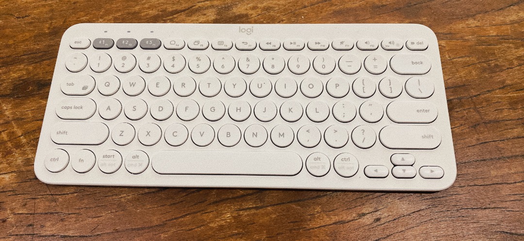 Logitech Keyboard - White, Computers & Tech, Parts & Accessories ...