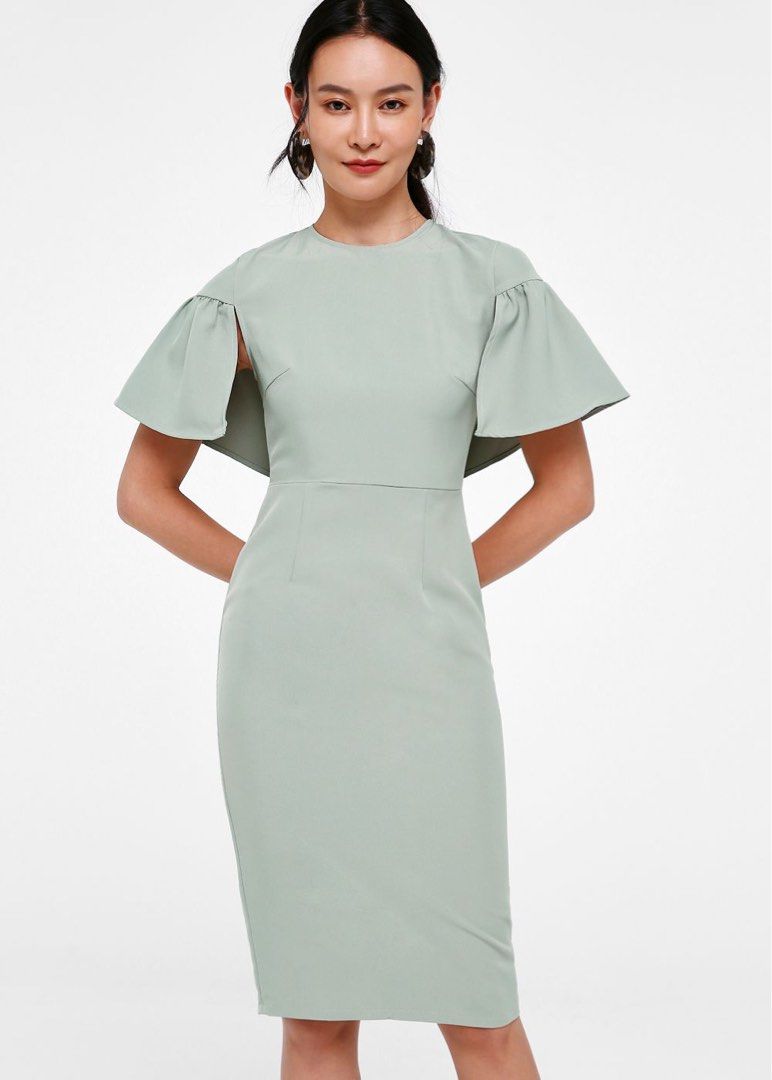 Love Bonito Roxith Cape Sleeve Midi Dress, Women's Fashion, Dresses ...