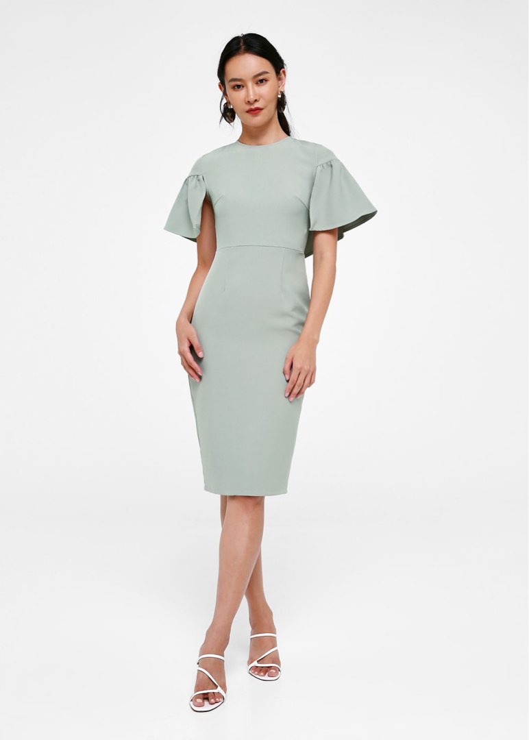 Love Bonito Roxith Cape Sleeve Midi Dress, Women's Fashion, Dresses ...