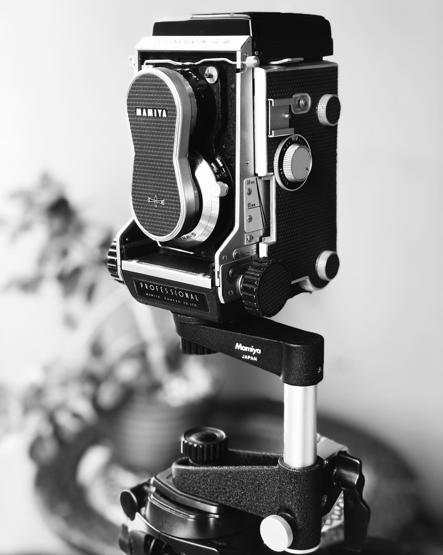 Mamiya C3 TLR with (RARE) Paramender, Photography, Cameras on Carousell