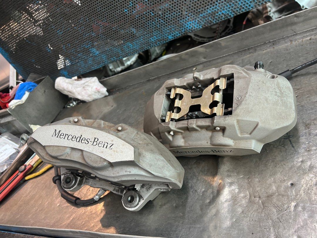 Mercedes GLC front caliper and breake pads set, Car Accessories ...