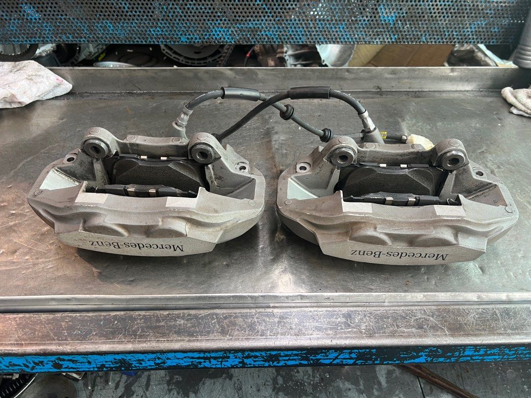 Mercedes GLC front caliper and breake pads set, Car Accessories ...