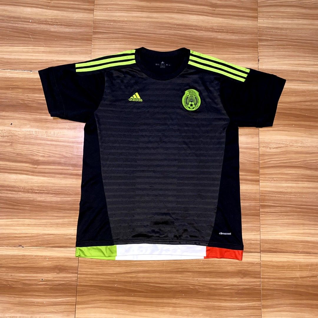Mexico football jersey, Men's Fashion, Tops & Sets, Tshirts & Polo ...