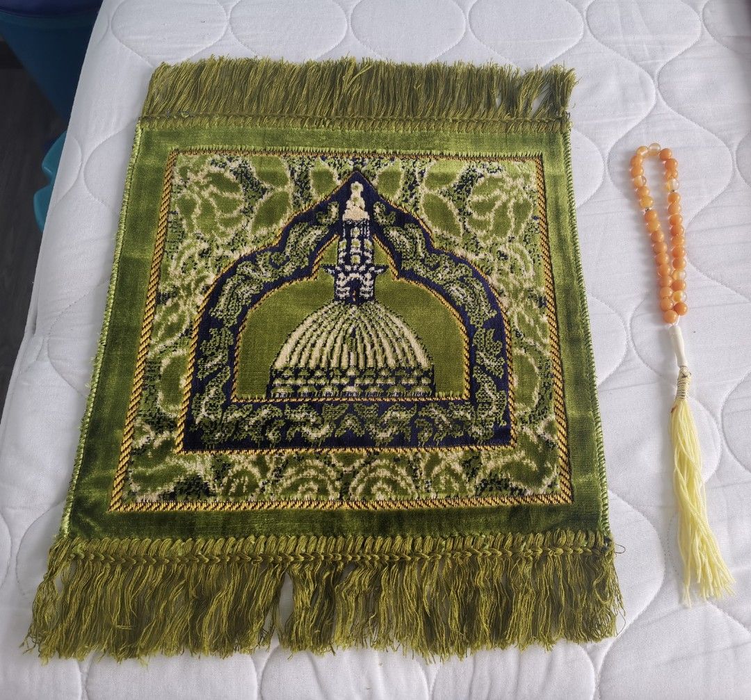 Mini Sejadah and Tasbih Set, Women's Fashion, Muslimah Fashion, Prayer ...