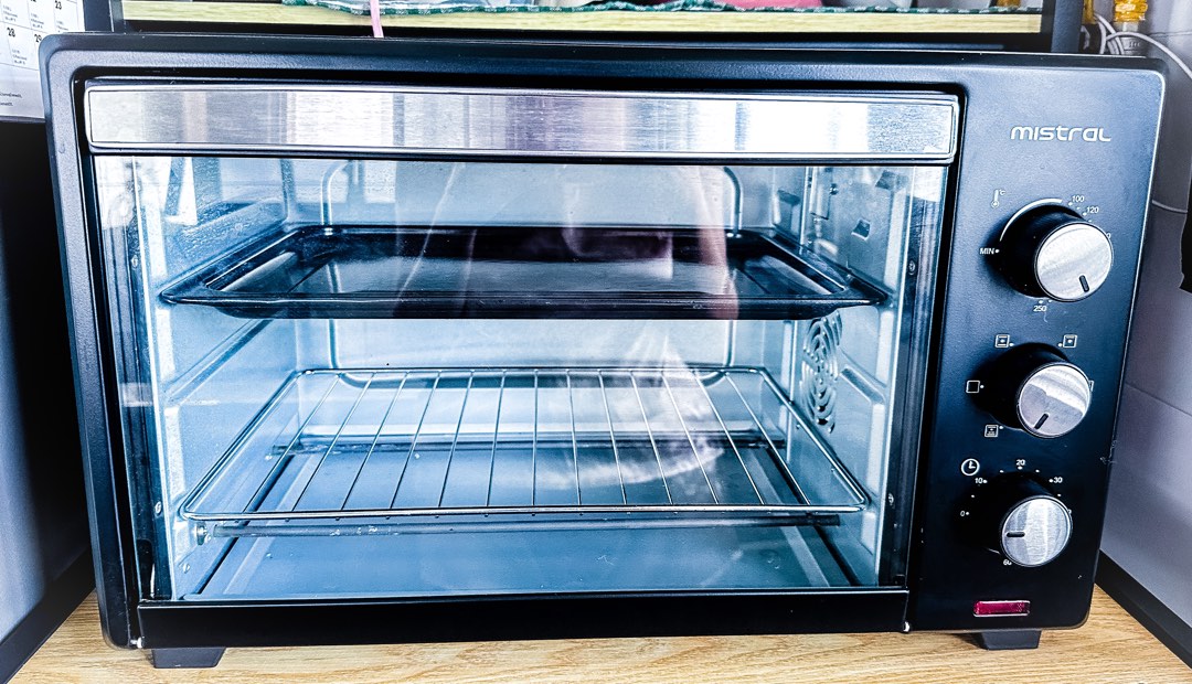 Mistral 35L Electric Oven, Basic + Rotisserie + Convection Function ...