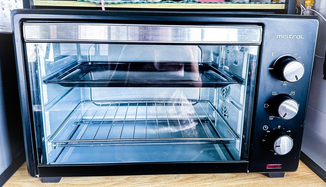 Mistral 35L Electric Oven, Basic + Rotisserie + Convection Function ...