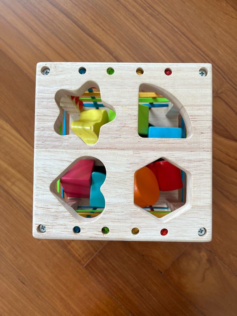 Montessori Wooden Shape Sorter - 8 shapes, Babies & Kids, Infant ...