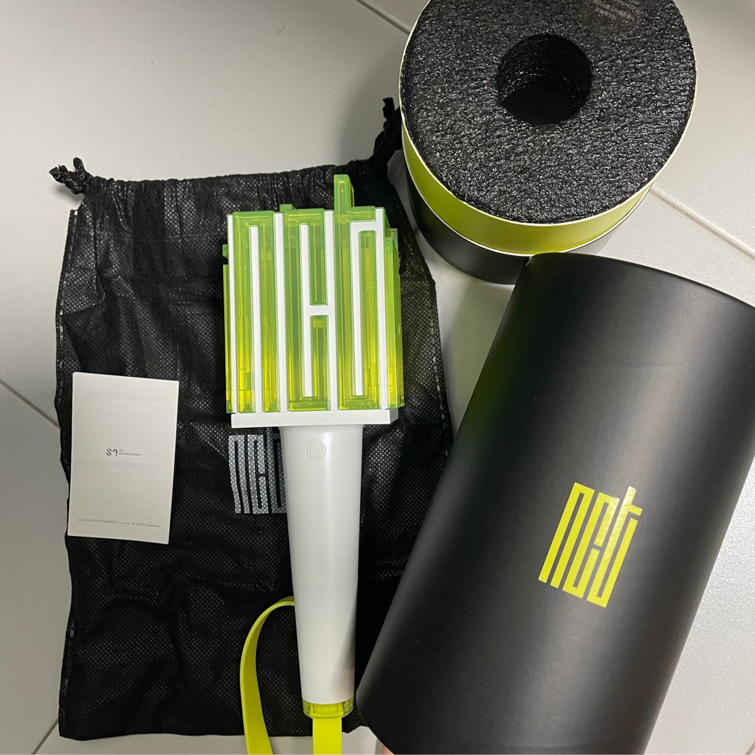 NCT OFFICIAL LIGHTSTICK, Hobbies & Toys, Memorabilia & Collectibles, K ...