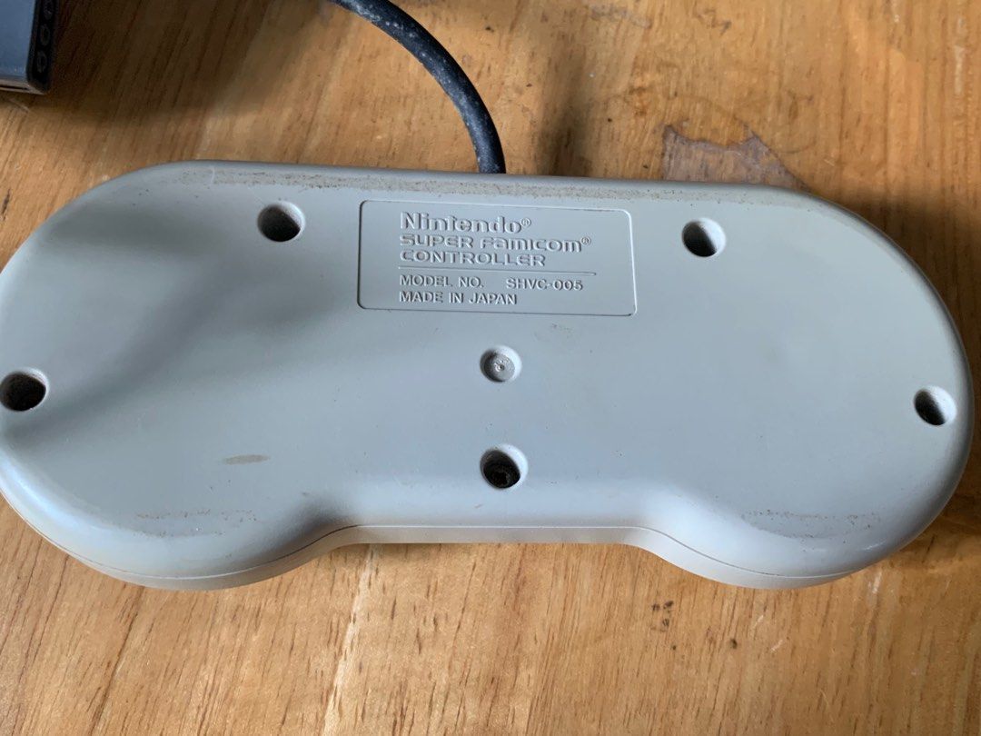 Nintendo super Famicom controller original, Video Gaming, Gaming ...