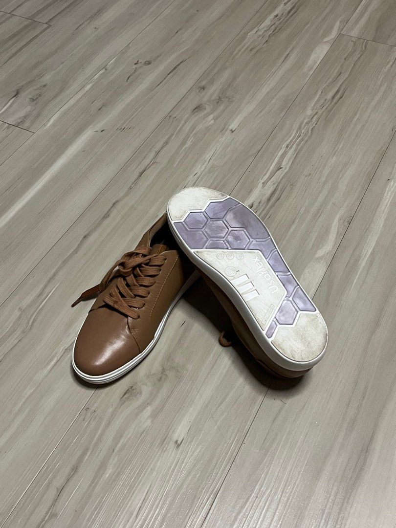 Obermain Usaflex Women shoe (US7 / EU38), Women's Fashion, Footwear ...