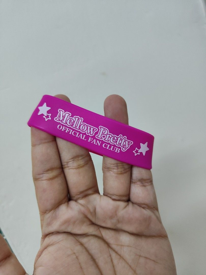 Official Yukari Tamura Official Fanclub (Mellow Pretty) Wristband, Hobbies & Toys, Collectibles ...