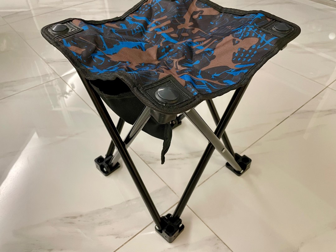Oreo camp chair 露營摺凳仔, 運動產品, 行山及露營 - Carousell
