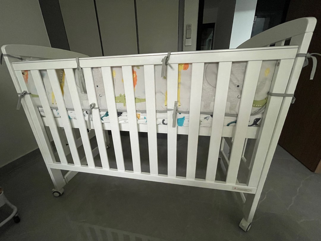 Palette Box Sweet Dreams Avant Garde 10-in-1 Convertible Baby Cot ...