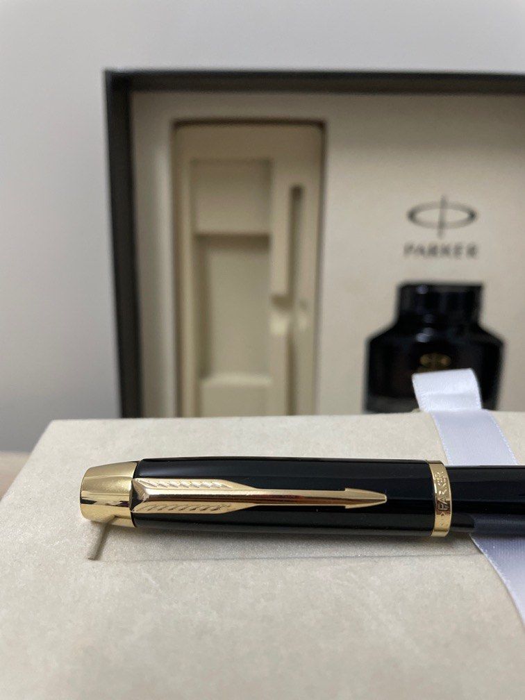 Parker Black / Gold IM Fountain Pen + Quinn Tub, Hobbies & Toys ...