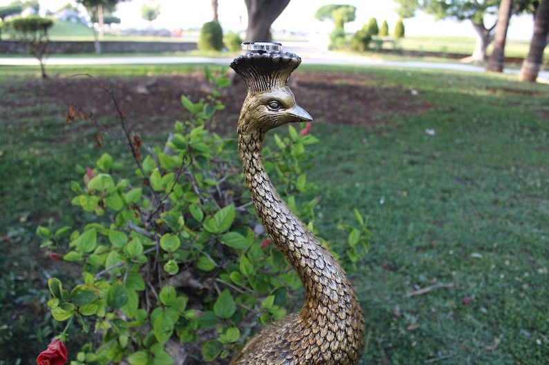 Patung merak antik berbahan logam kuningan, Antik, Furnitur di Carousell