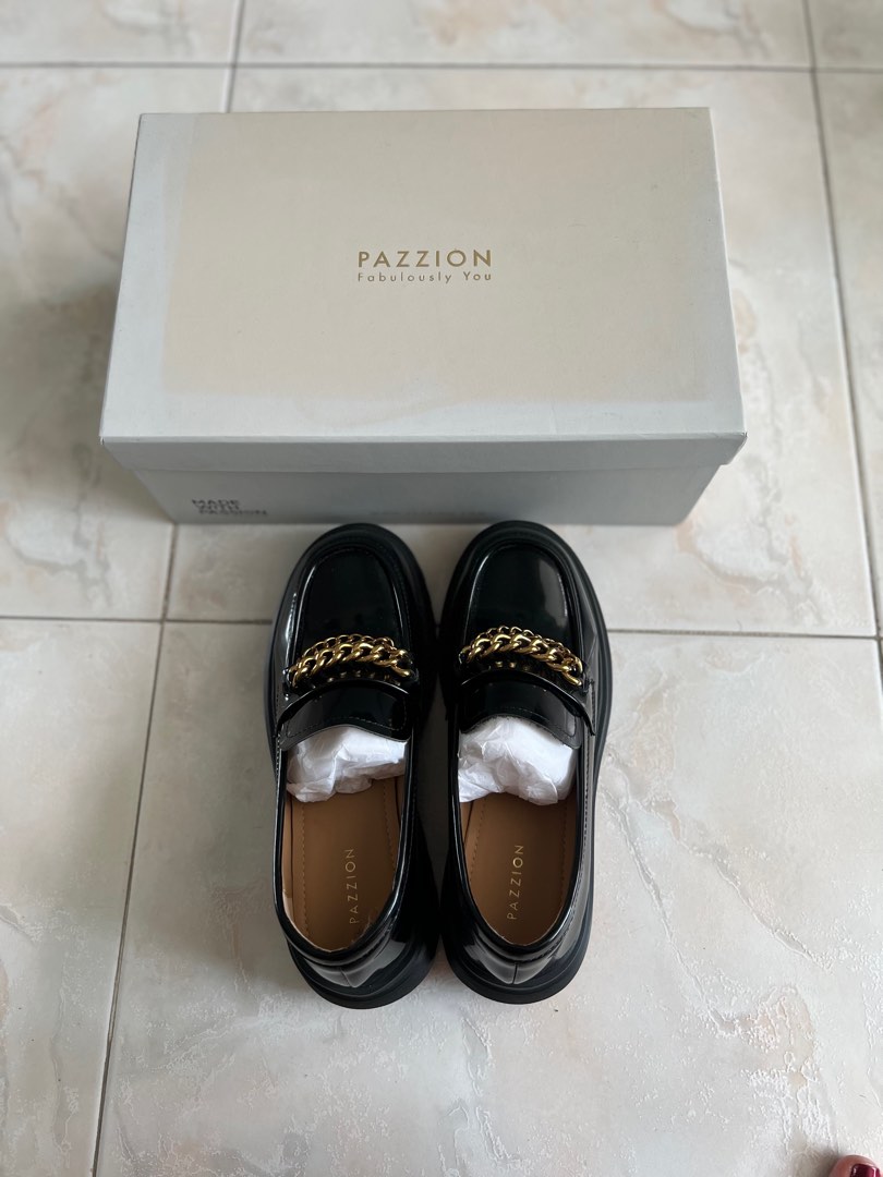 Pazzion Platform loafer, Women's Fashion, Footwear, Loafers on Carousell