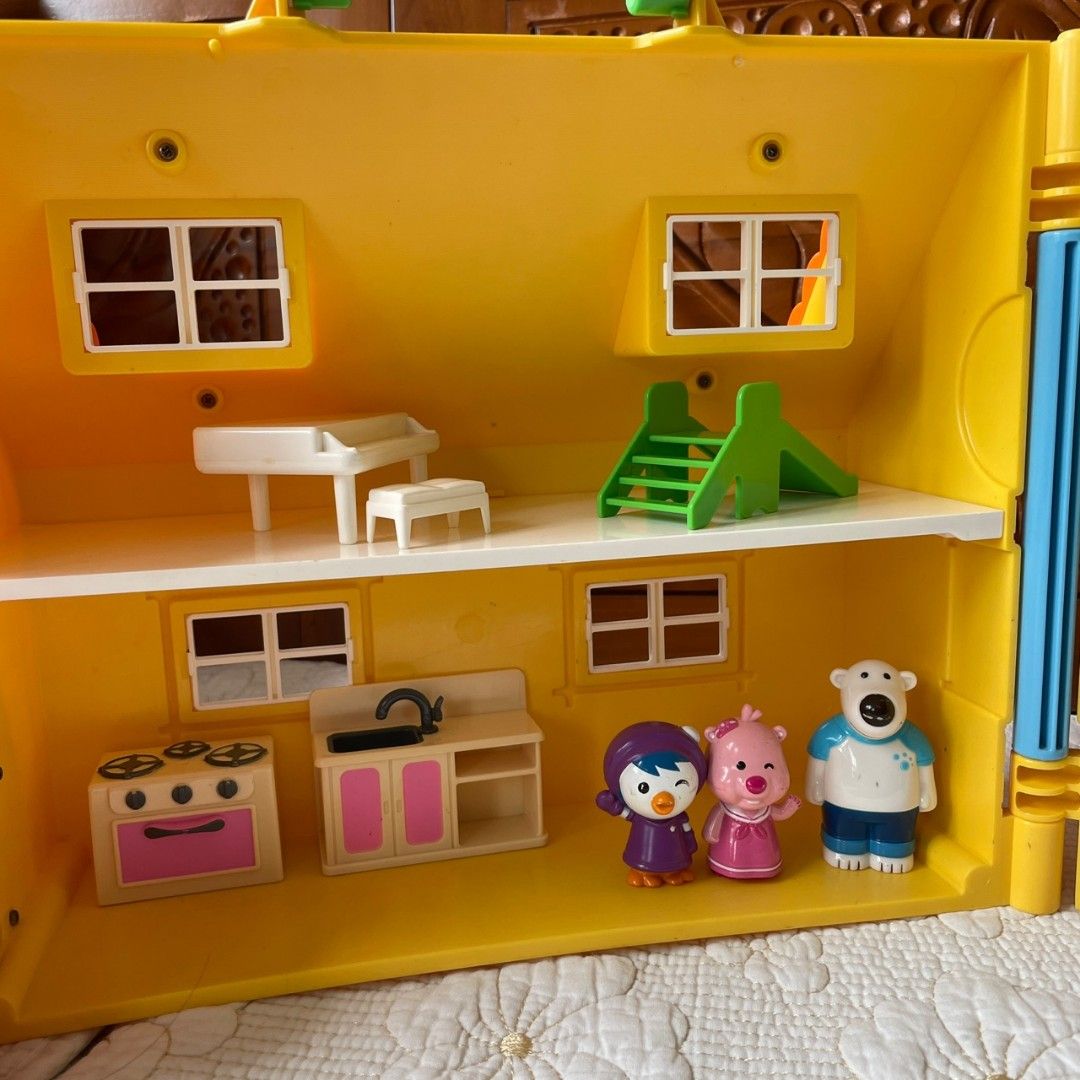 Pororo and Friends - Happy Funny Pororo House with 6 Figure Pretend ...