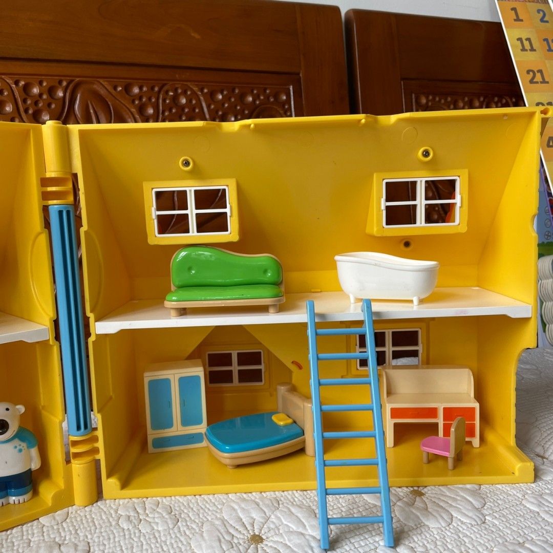 Pororo and Friends - Happy Funny Pororo House with 6 Figure Pretend ...