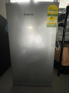 Mini Bar Fridge with lock - 92L - Silver colour, TV & Home Appliances ...