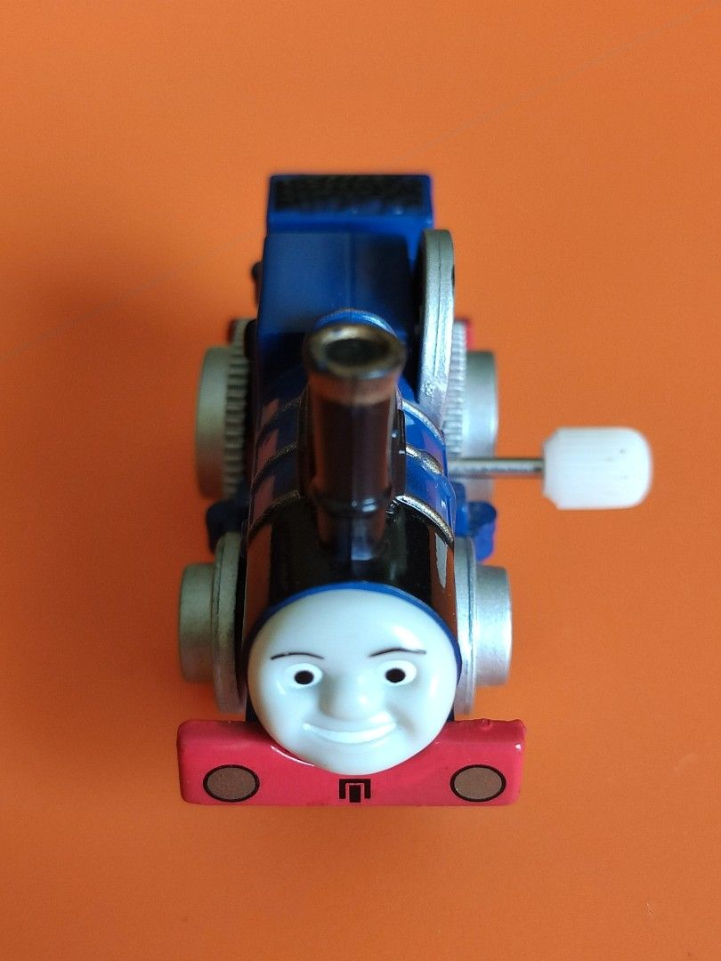 RARE vintage Fergus Gashapon Capsule Plarail Wind-up Thomas Tomy ...