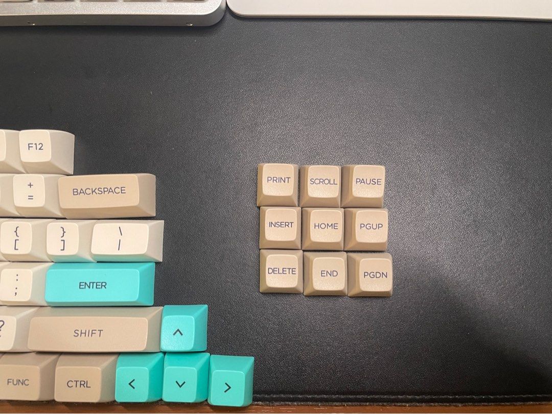 SA profile Dye Sub Keycap Set PBT plastic retro beige, Computers & Tech ...