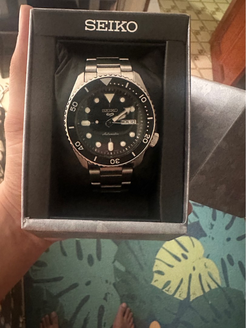 Seiko Watch, Men's Fashion, Watches & Accessories, Watches on Carousell