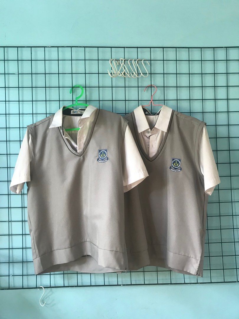 STI SHS Male Polo Vest Medium Size, Men's Fashion, Tops & Sets, Vests ...