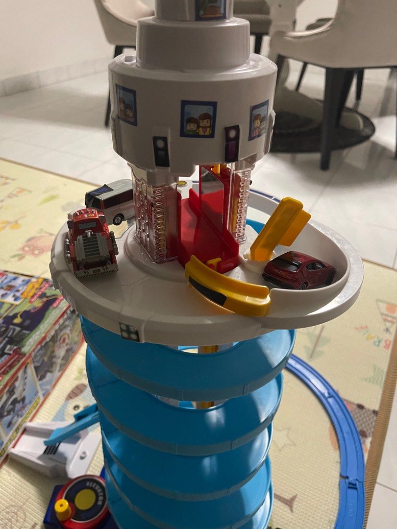 Takara Tomy Spinning Tower, Hobbies & Toys, Collectibles & Memorabilia ...