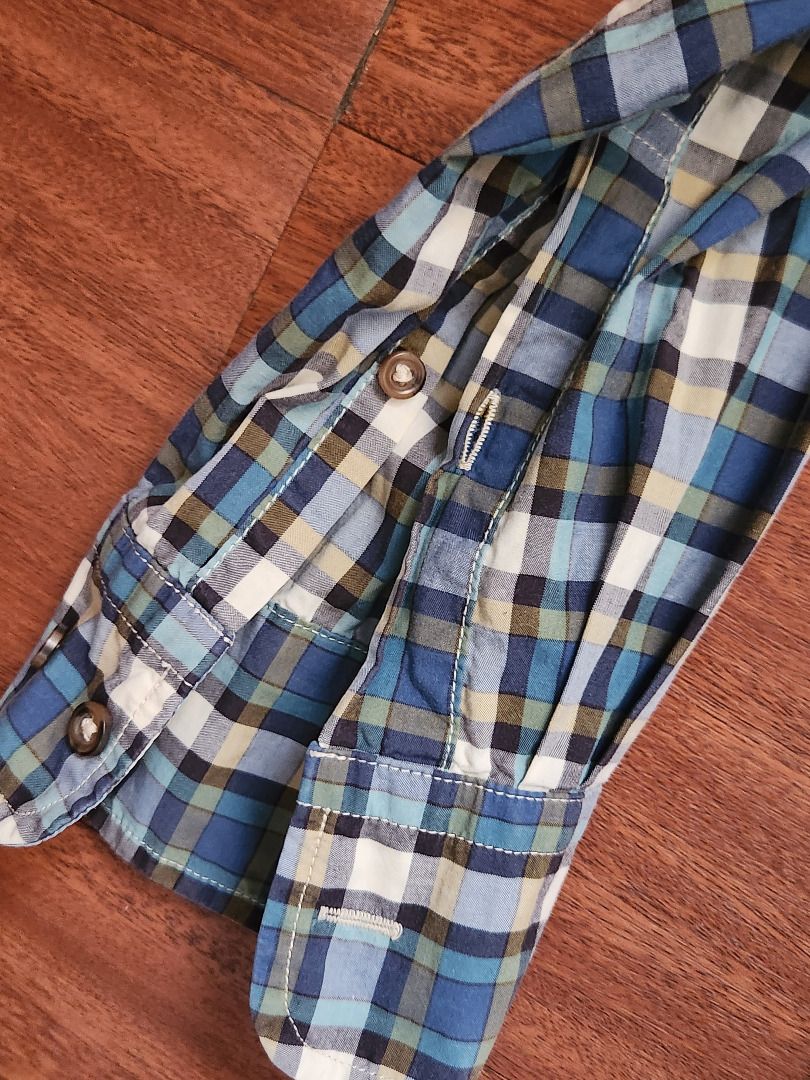 Uniqlo Checkered Long Sleeves - Light Green, Men's Fashion, Tops & Sets ...