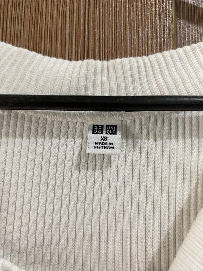Uniqlo Ribbed Top, Women's Fashion, Tops, Blouses on Carousell