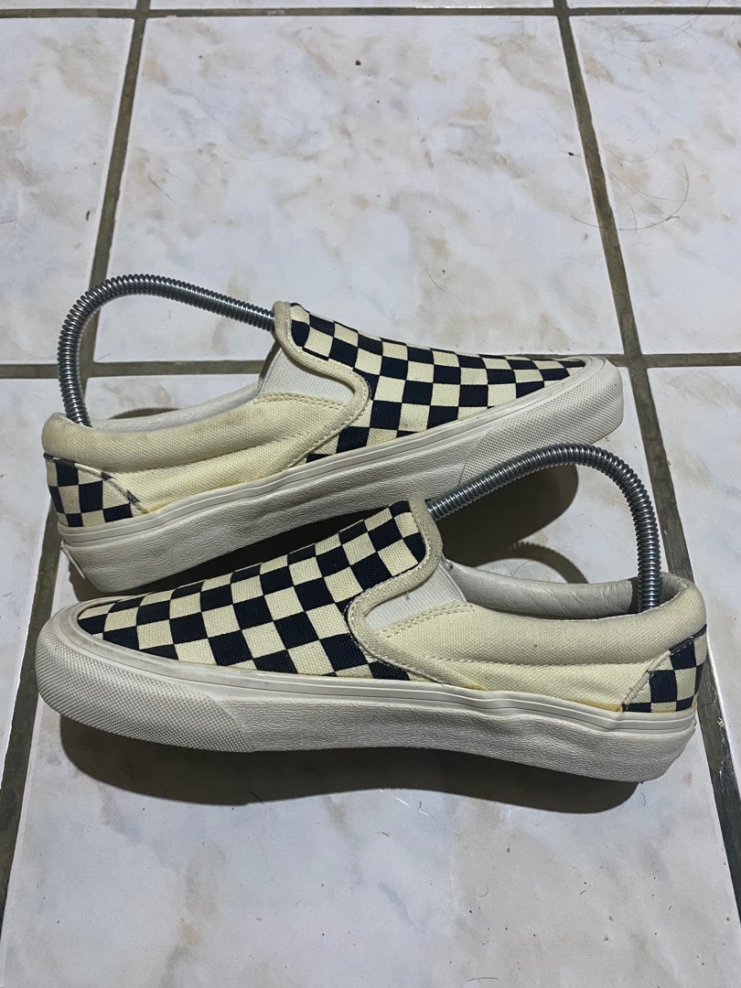 VANS VAULT CHECKERBOARD V2, Women's Fashion, Footwear, Sneakers on ...