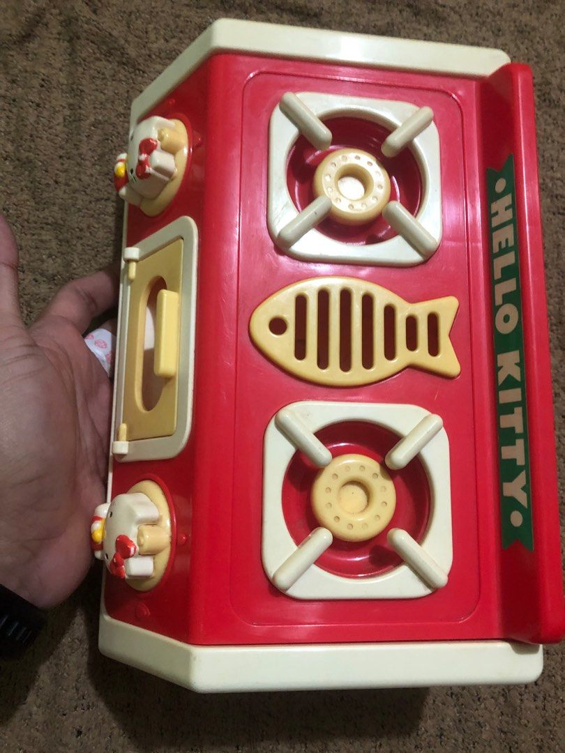 Vintage Hello Kitty Toho Toy gas stove, Hobbies & Toys, Toys & Games on ...