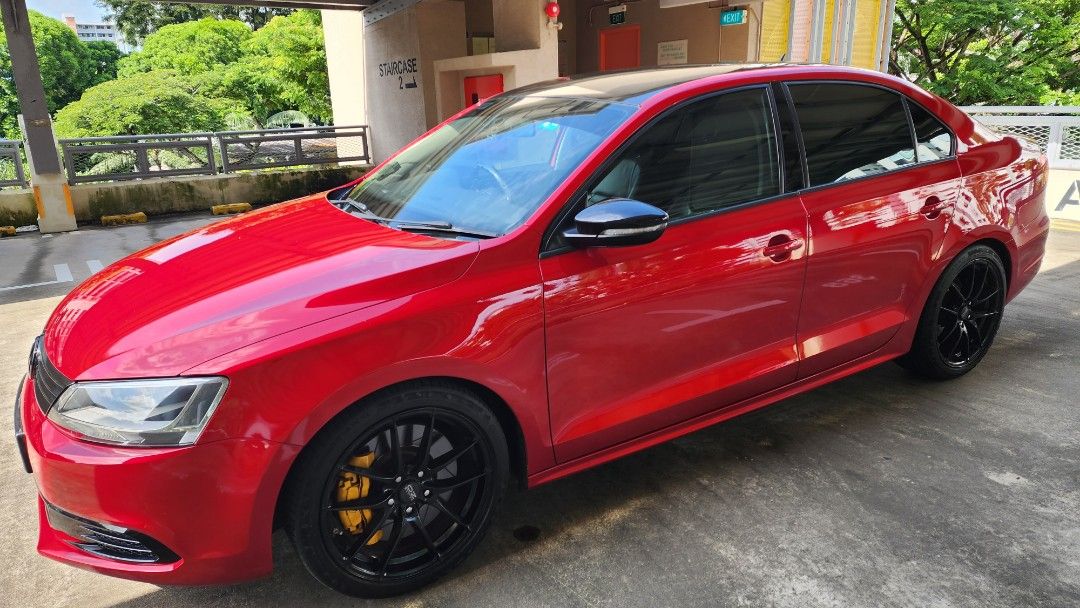 Volkswagen Golf R brake kit, Car Accessories, Tyres & Rims on Carousell