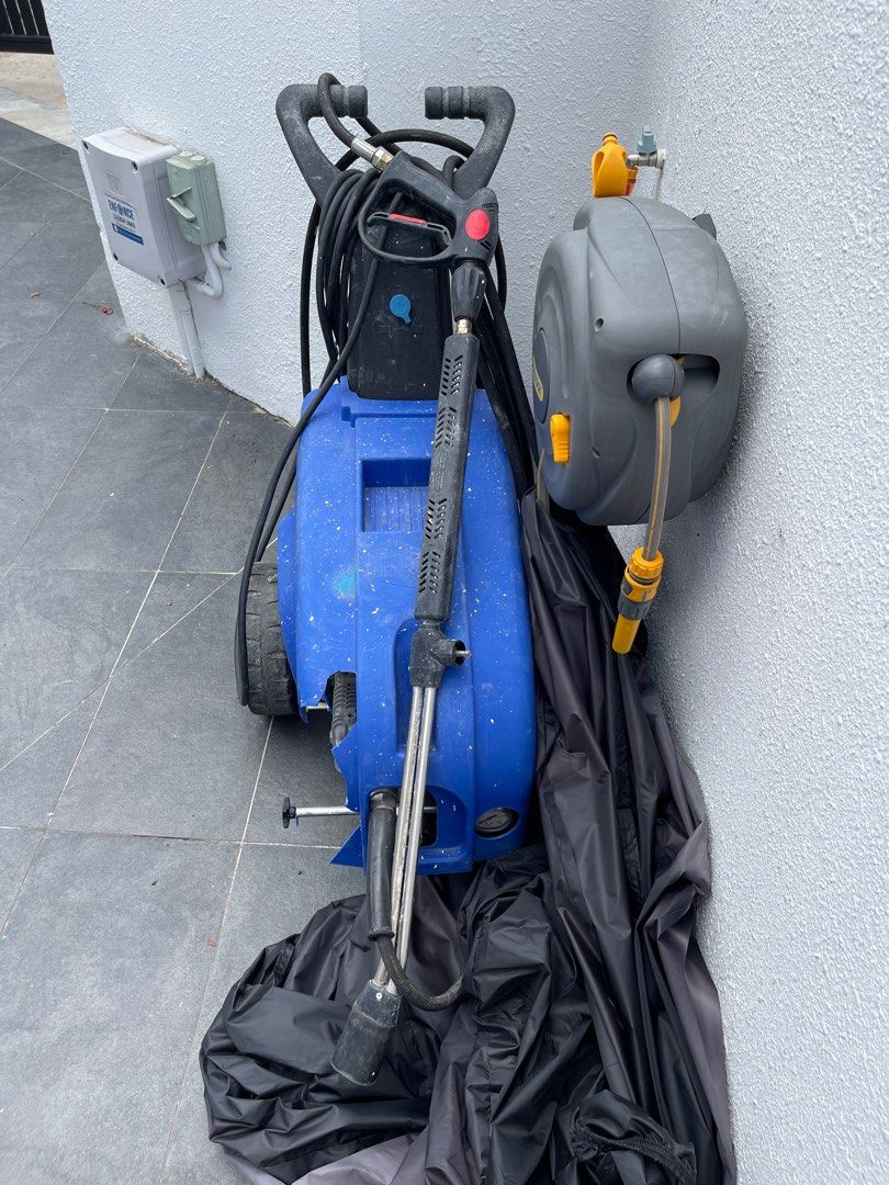 Water jet for cleaning wall and floor, Babies & Kids, Going Out, Other ...