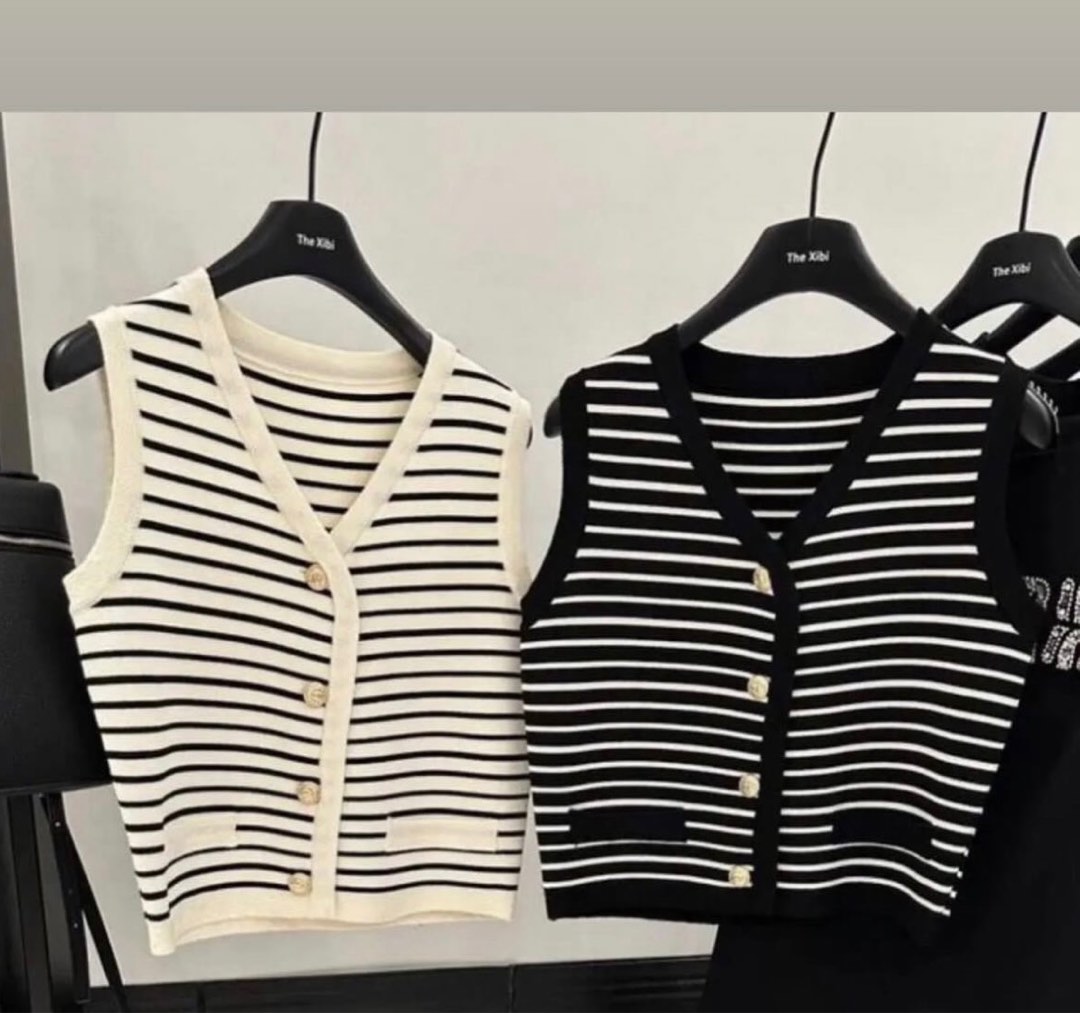 White striped knit vest, Women's Fashion, Tops, Sleeveless on Carousell
