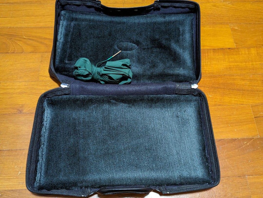 Yamaha Custom Oboe (YOB-831), Hobbies & Toys, Music & Media, Musical ...