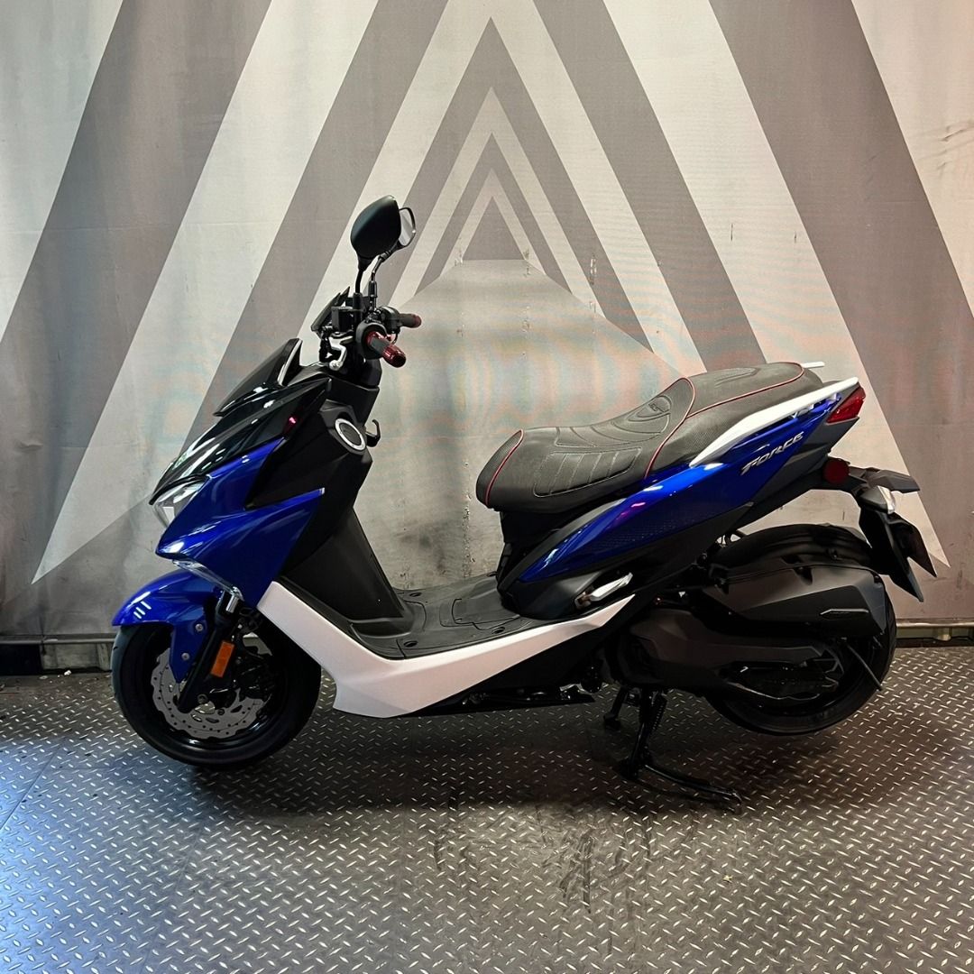 【寄售車】【0元交車】2016年 YAMAHA 山葉 FORCE 155 FORCE155 機車 雙碟, 機車, 二手機車在旋轉拍賣