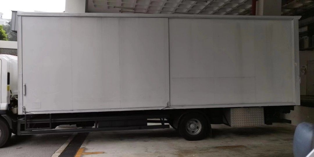 10ft 14ft 24ft lorry Crane lorry move warehouse&office, Home Services, Movers & Delivery, Office ...